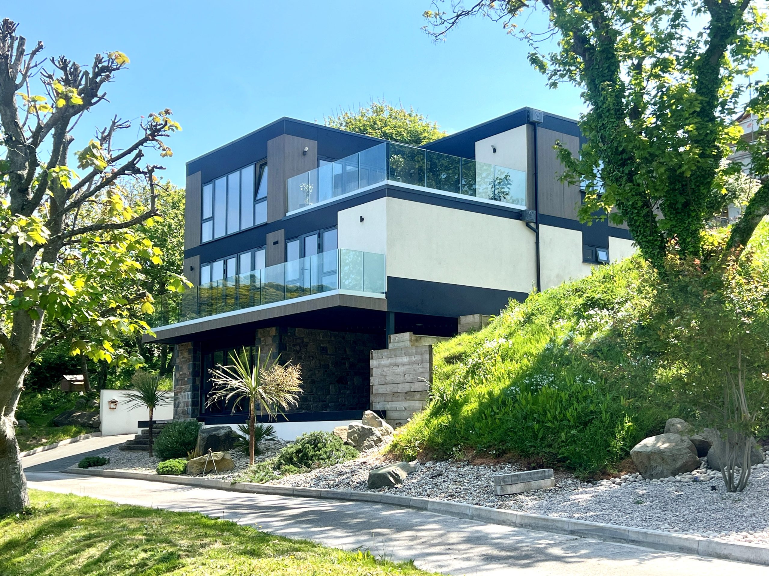 Phoenix - Cooper Brouard